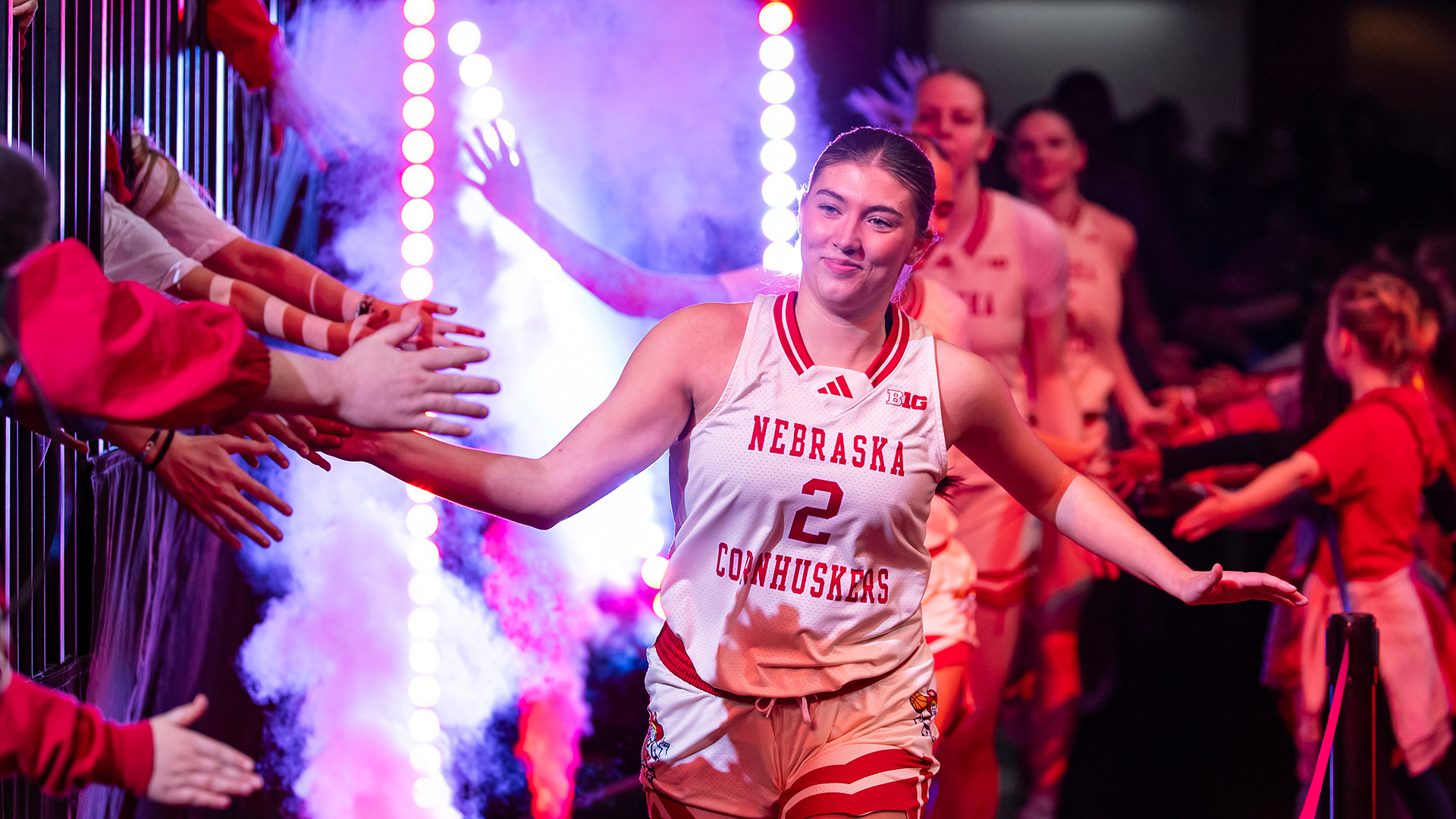 Huskers Hope to Extend Home Streak - University of Nebraska - Official ...