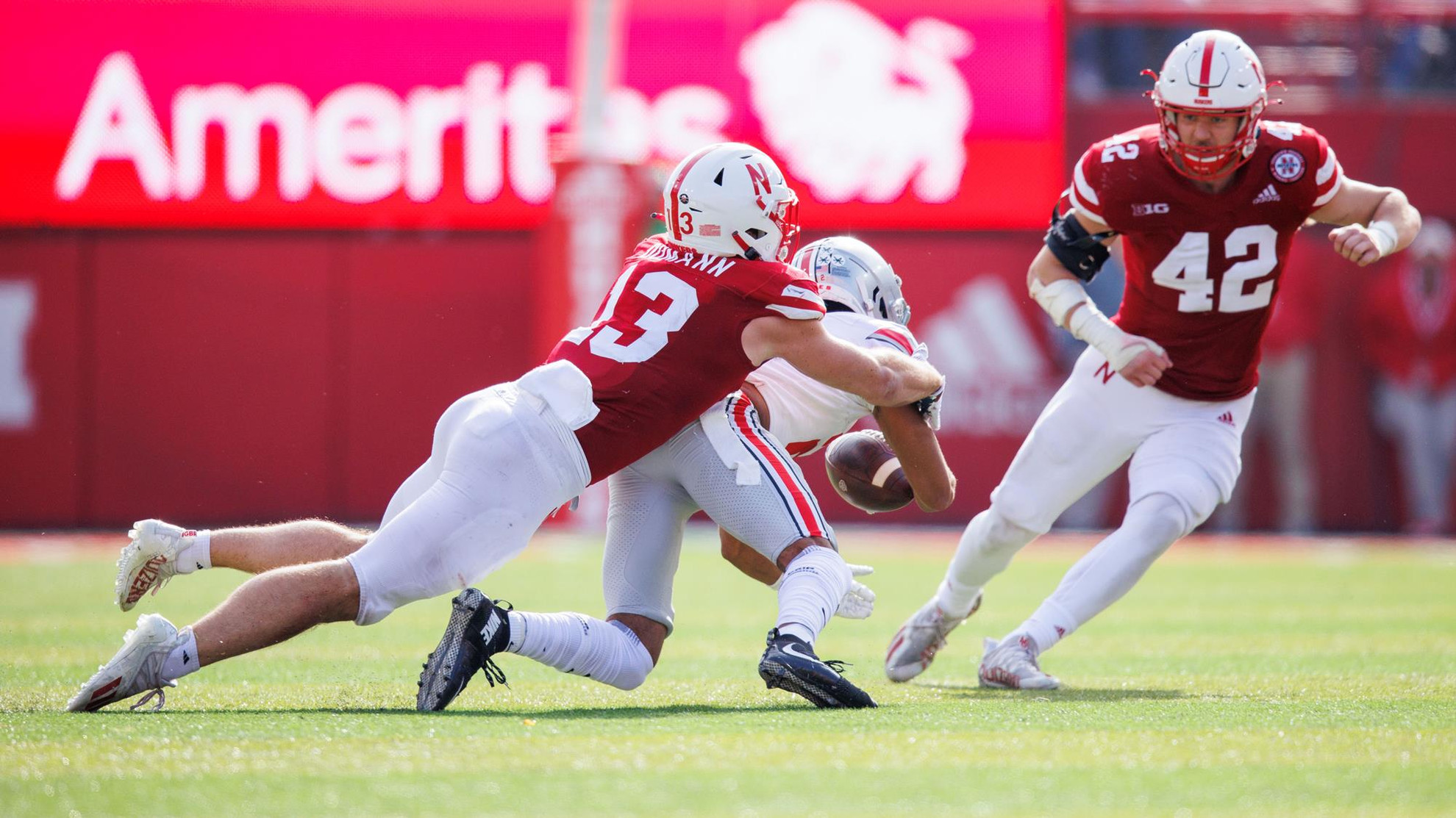 JoJo Domann - Football 2020 - University of Nebraska - Official ...
