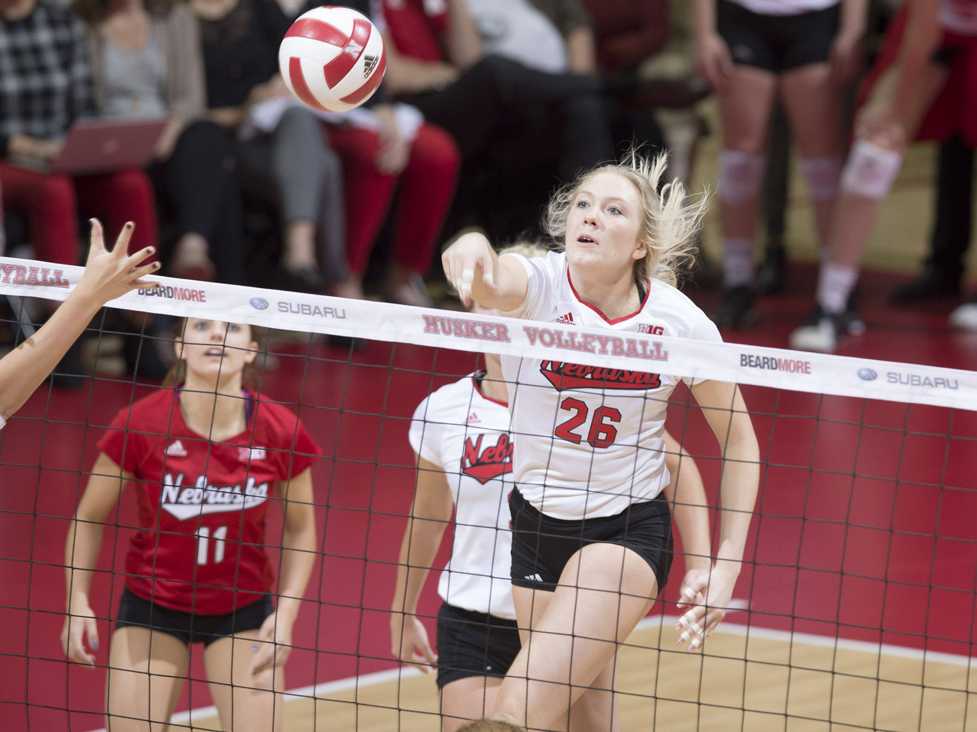 Kelly Hunter - Volleyball 2017 - University of Nebraska - Official ...