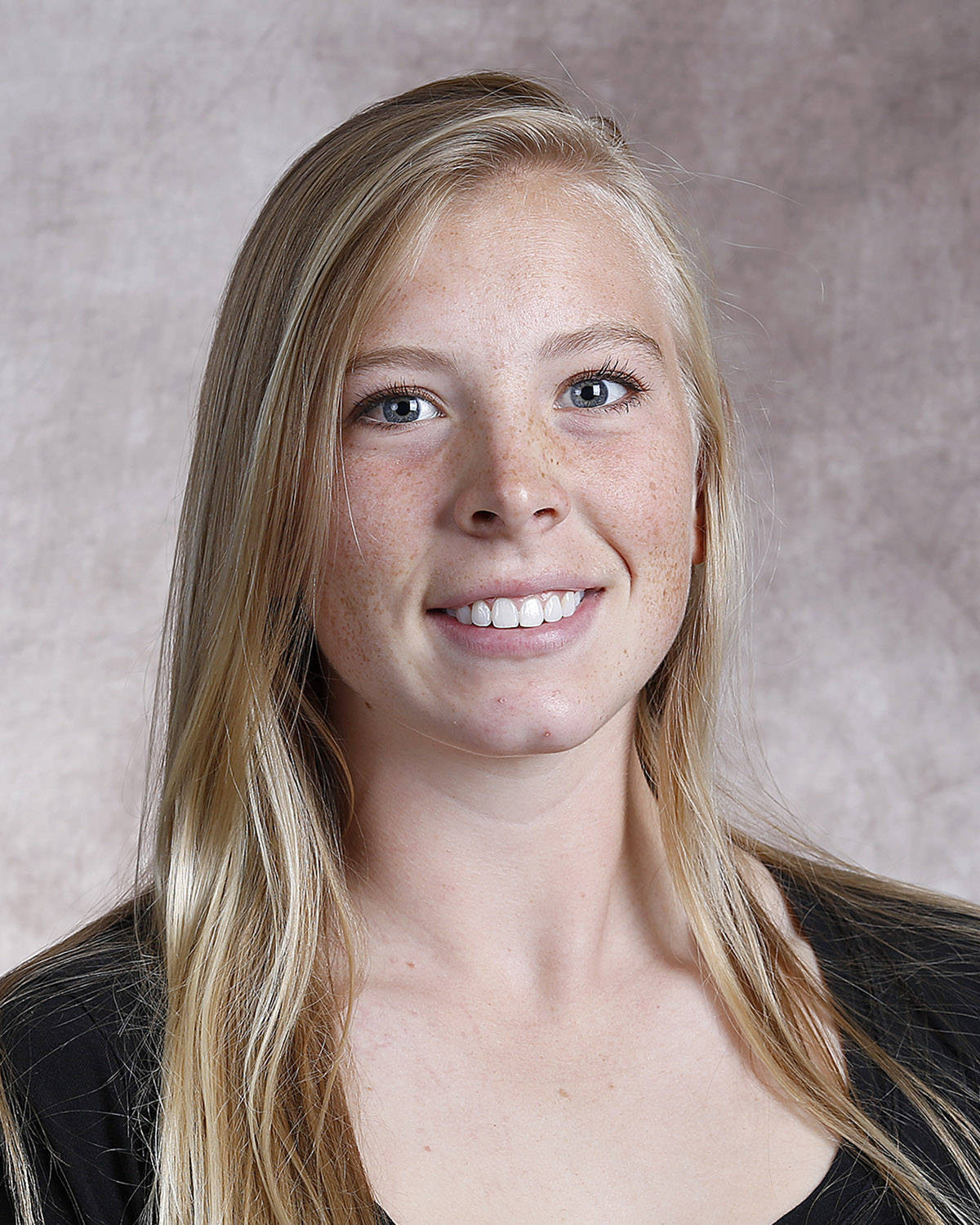 Madelyn Osmundson - Track and Field 2015-16 - University of Nebraska ...