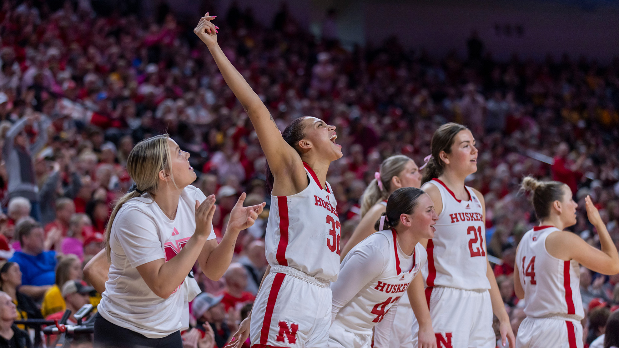 Women's Basketball Highlights vs. Iowa - University of Nebraska ...