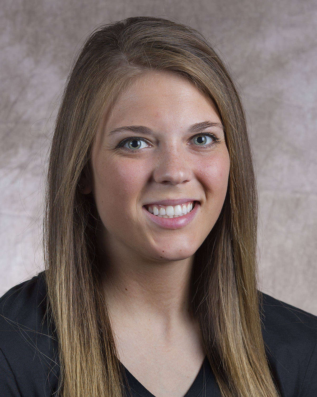 Alicia Armstrong - Softball 2016 - University of Nebraska - Official ...