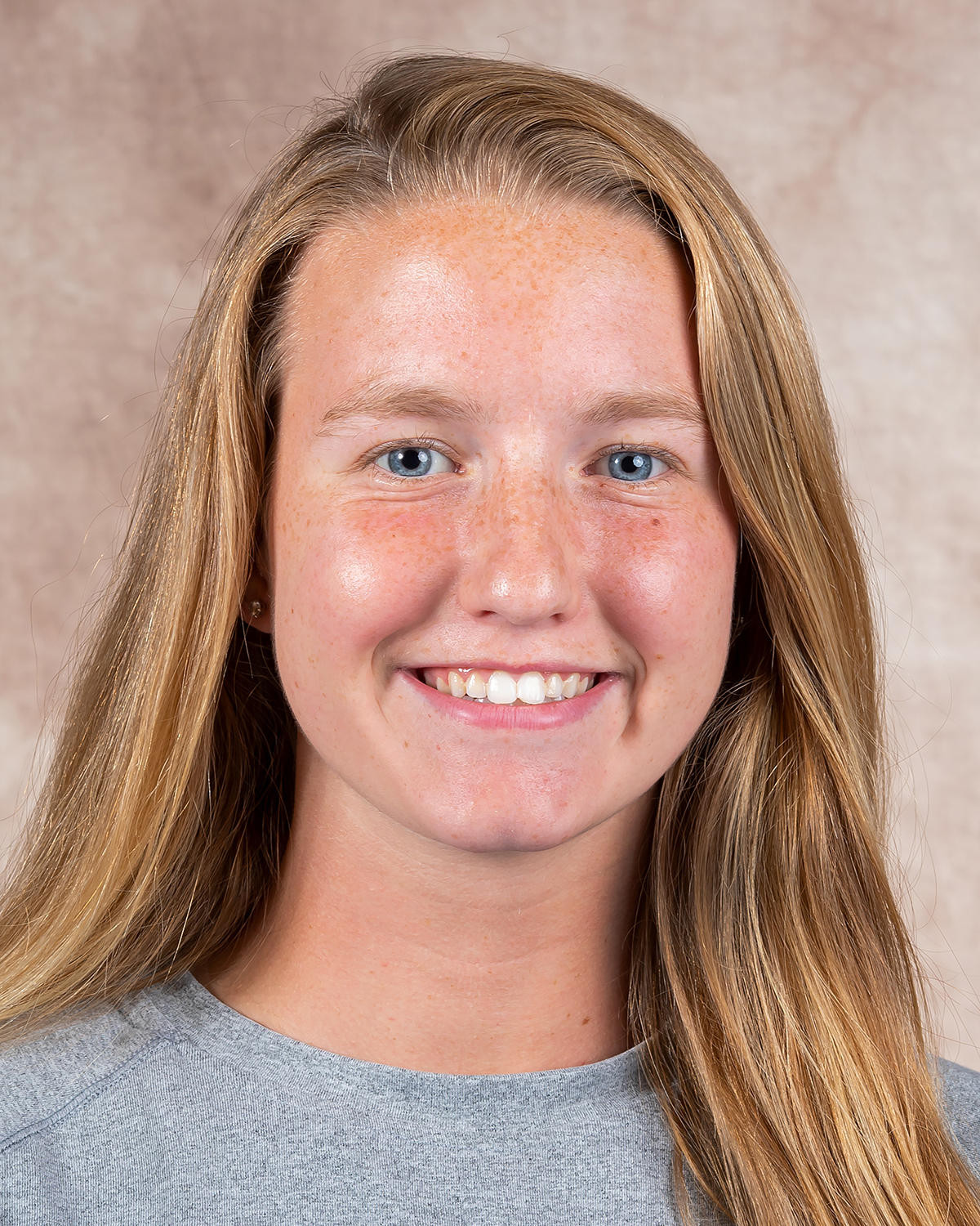 Carly Walker - Soccer 2019 - University of Nebraska - Official ...