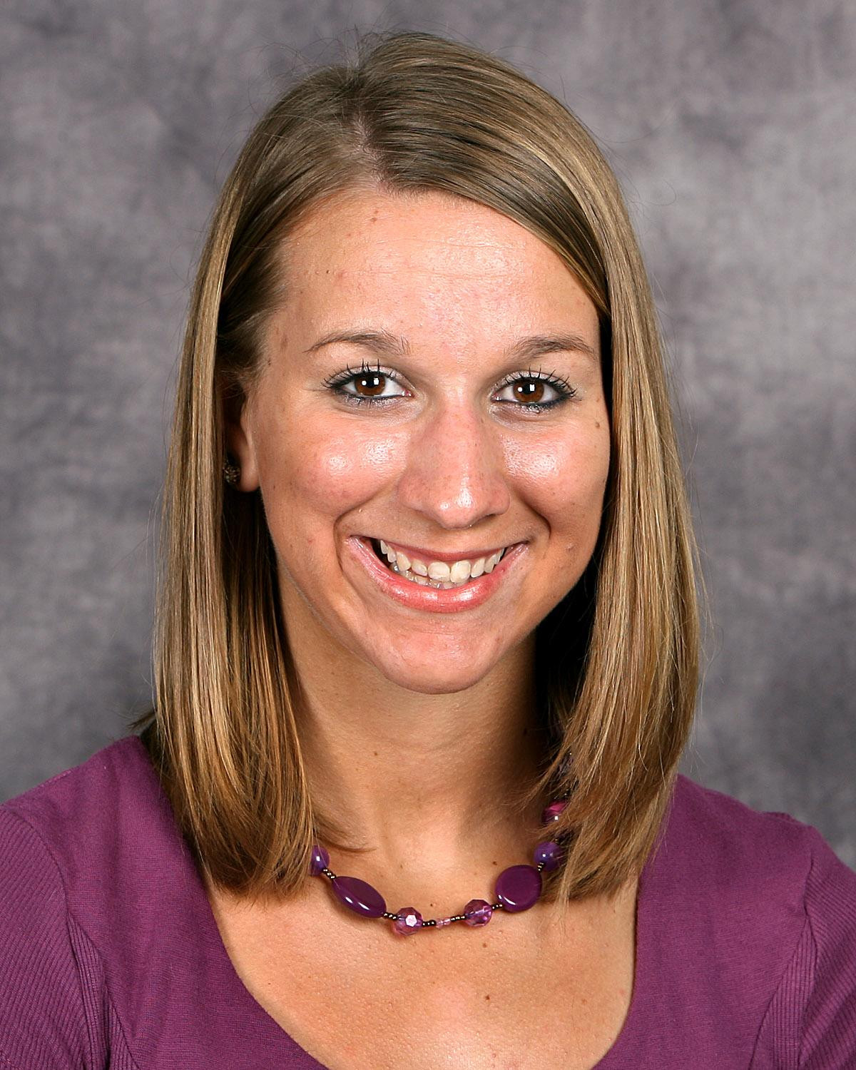 Amanda Gates - Volleyball 2005 - University of Nebraska - Official ...