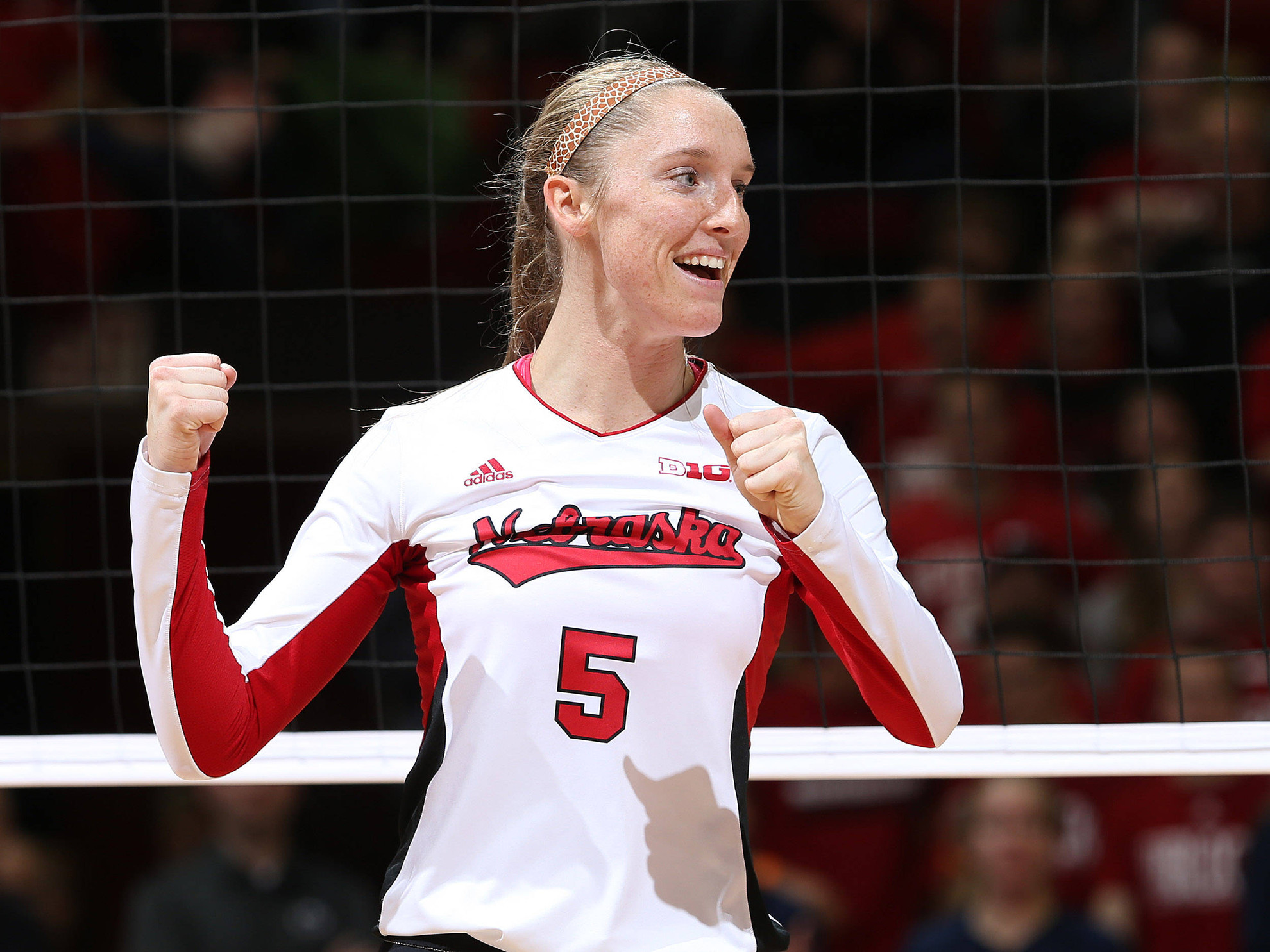 Versatile Amber Rolfzen Finds Her Own Volleyball Path - University of ...