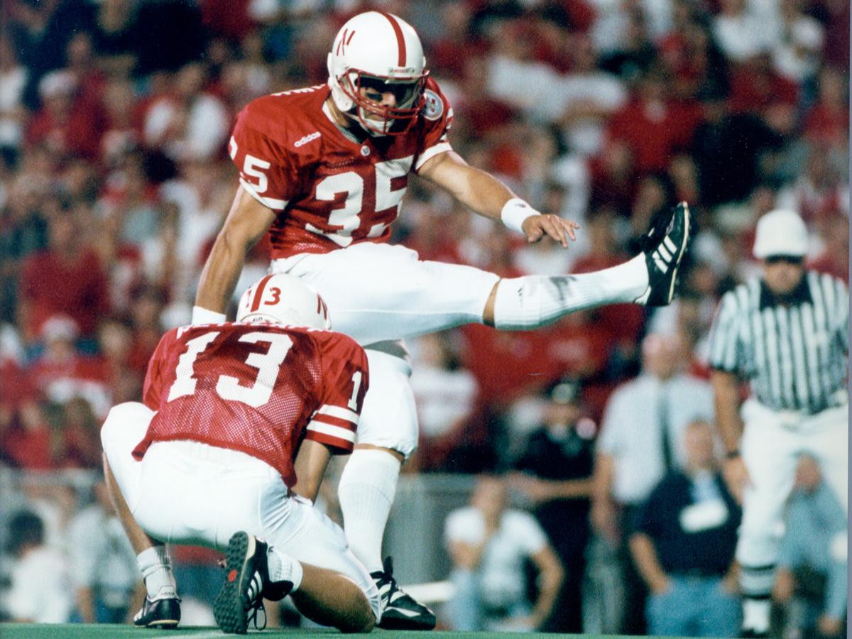 Drew Brown - Football 2017 - University of Nebraska - Official ...