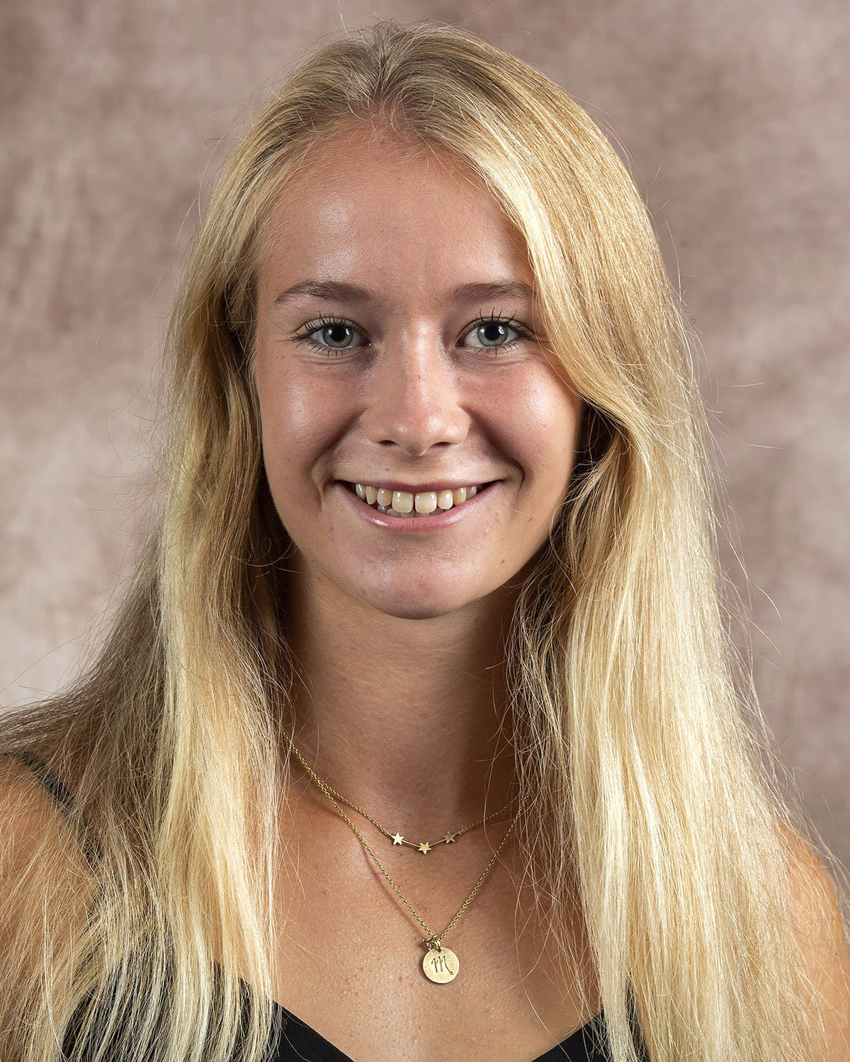 Mia Morck - Cross Country 2018 - University of Nebraska - Official ...