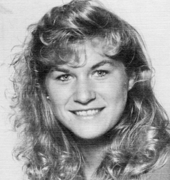 Becky Bolli - Volleyball 1987 - University of Nebraska - Official ...