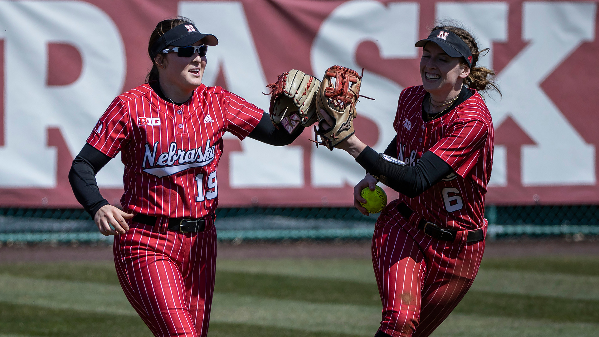 Courtney Wallace - Softball 2022 - University of Nebraska - Official ...