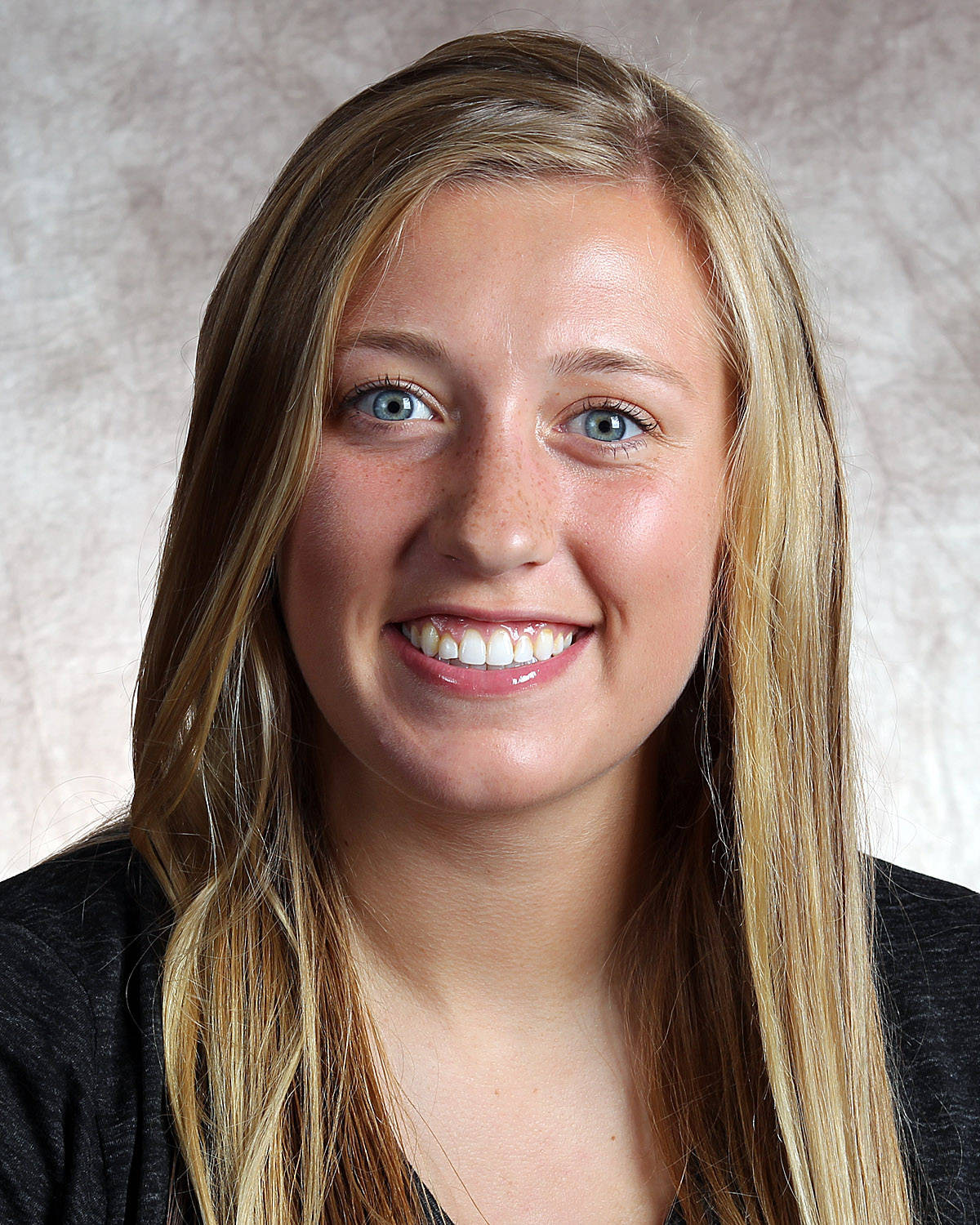 Natalie Muench - Soccer 2013 - University of Nebraska - Official ...