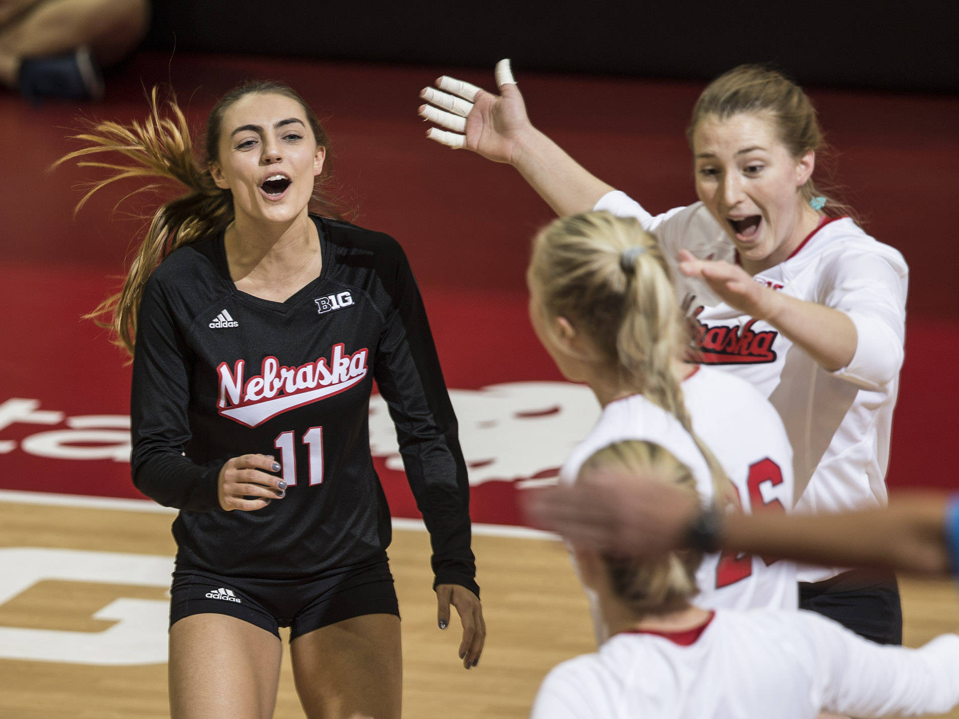 Kelly Hunter - Volleyball 2017 - University of Nebraska - Official ...