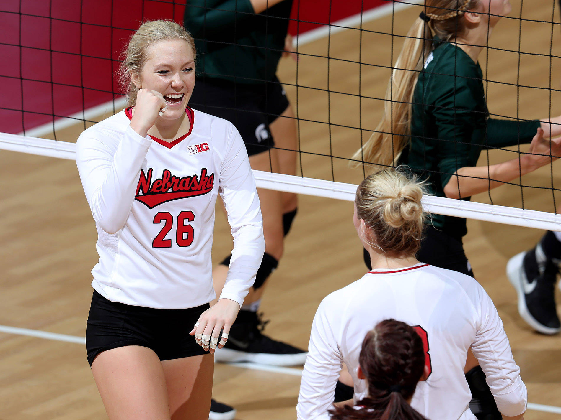 Kelly Hunter - Volleyball 2017 - University of Nebraska - Official ...