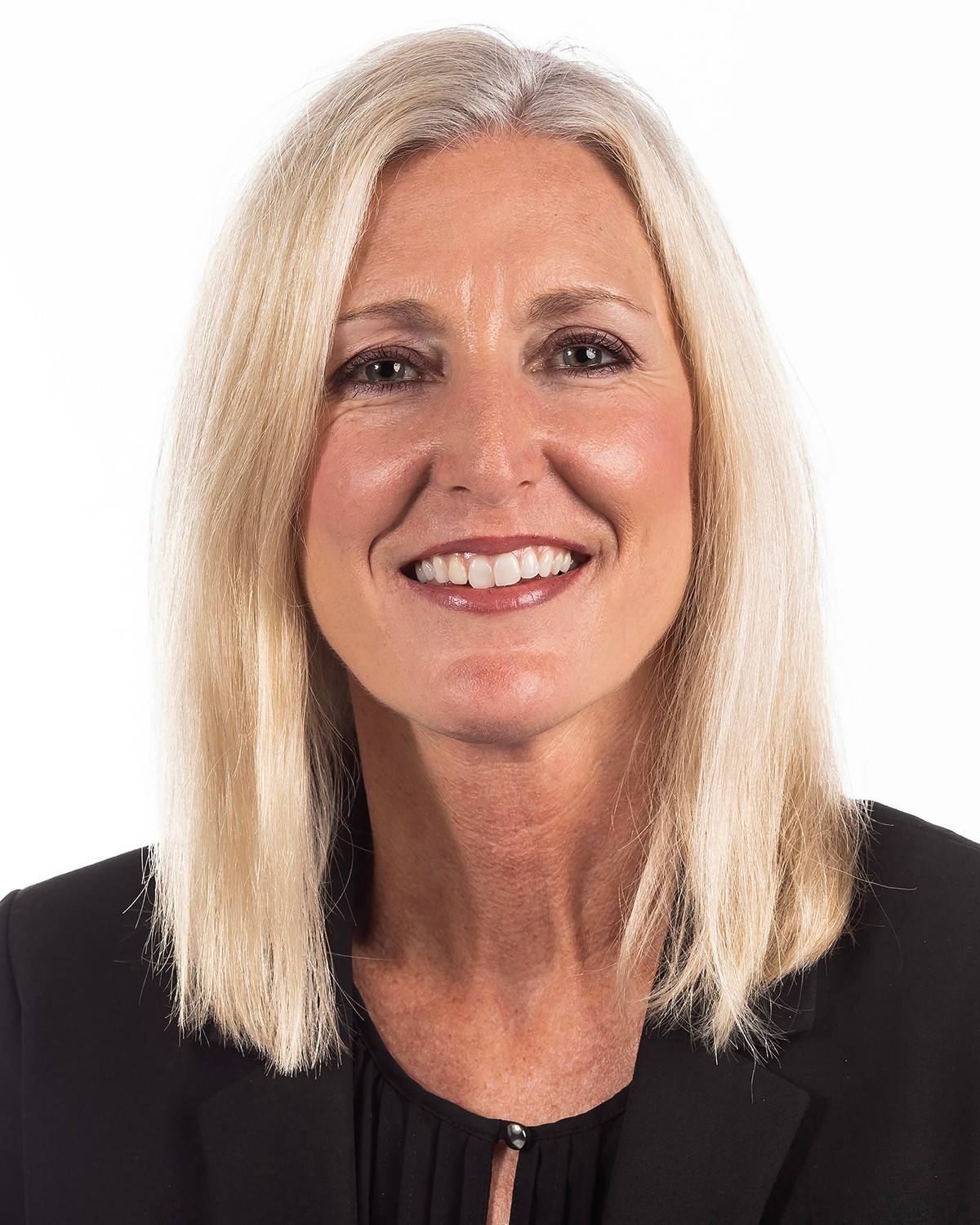 Dr. Susan Elza - University of Nebraska - Official Athletics Website