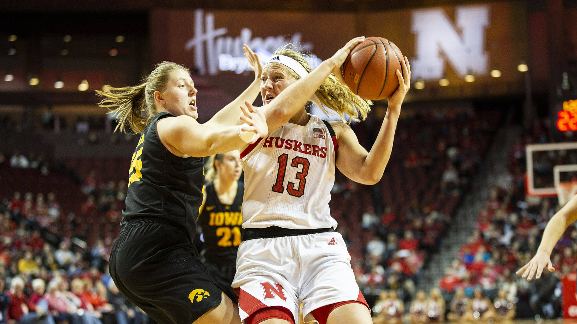 Nicea Eliely - Women's Basketball 2017-18 - University of Nebraska - Official Athletics Website