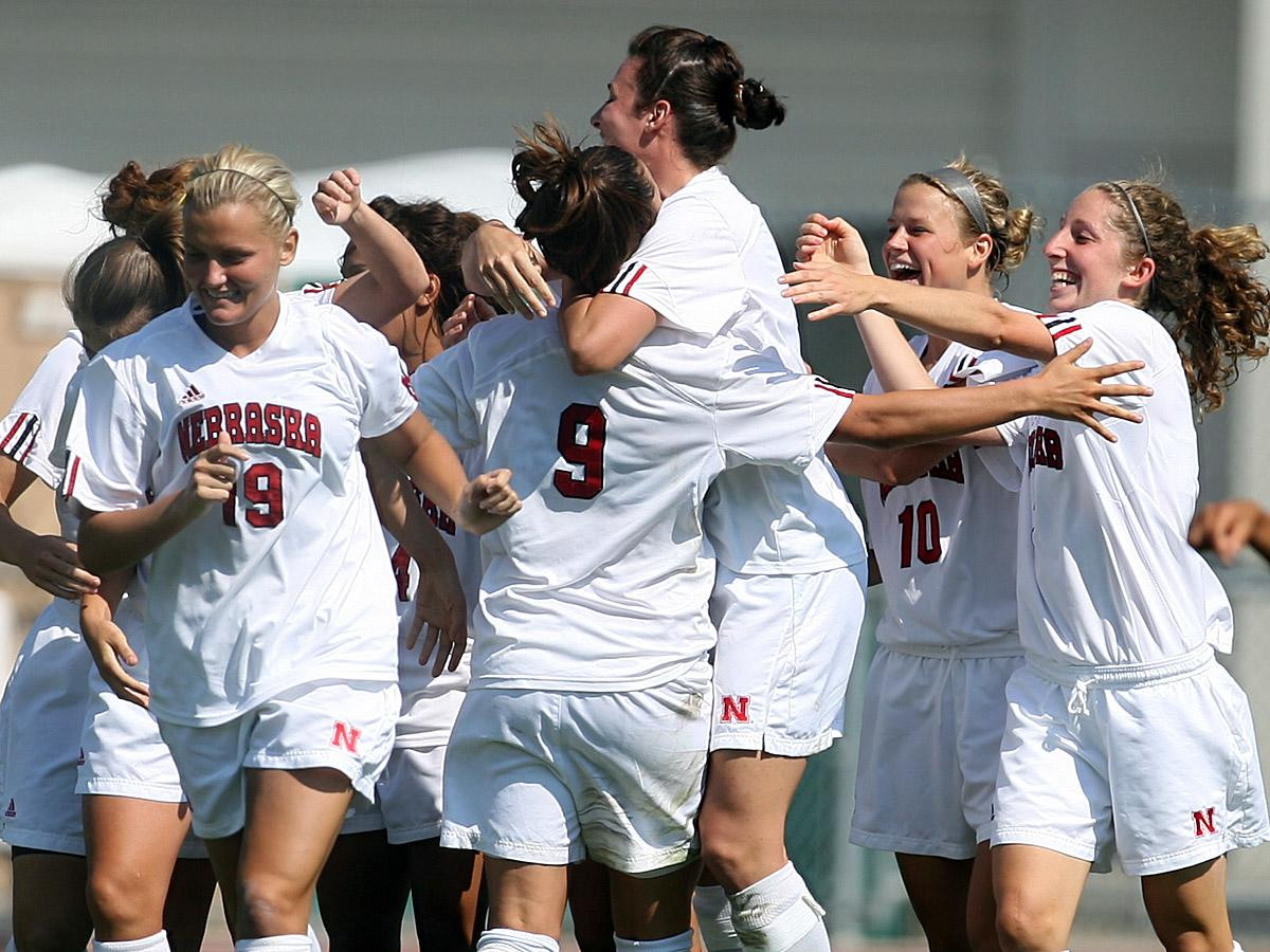 2007 Nebraska Soccer Photo Gallery - University of Nebraska - Official ...
