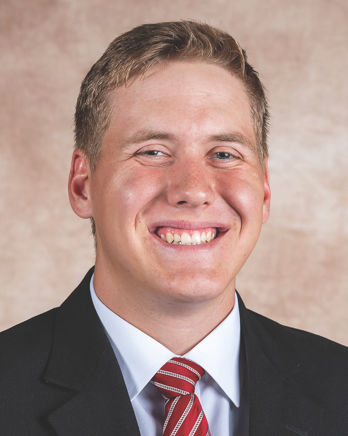 Garrett Nuss - Football 2019 - University of Nebraska - Official ...