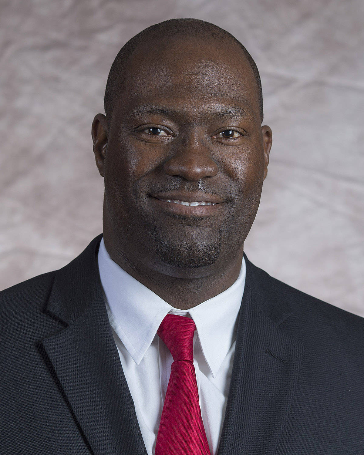 Reggie Davis - University of Nebraska - Official Athletics Website