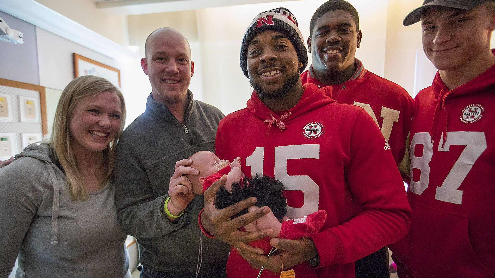 Drew Brown - Football 2017 - University of Nebraska - Official ...