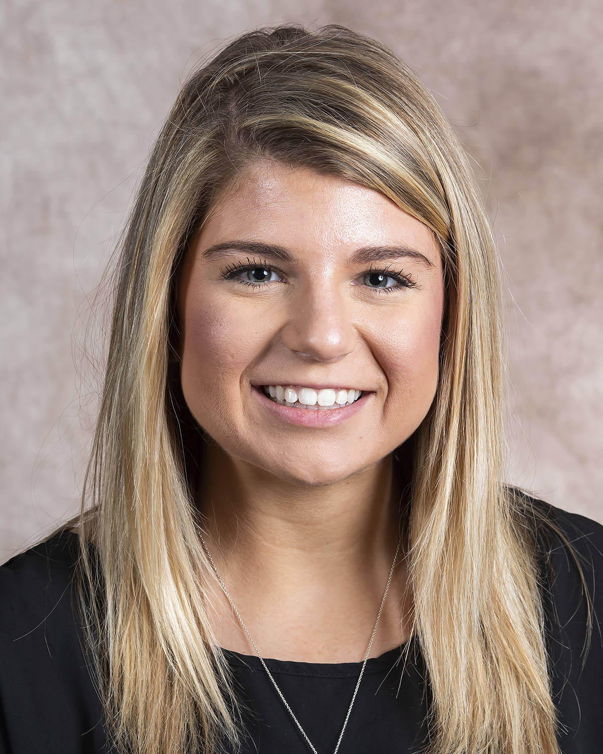 Jessica Stinger - University of Nebraska - Official Athletics Website