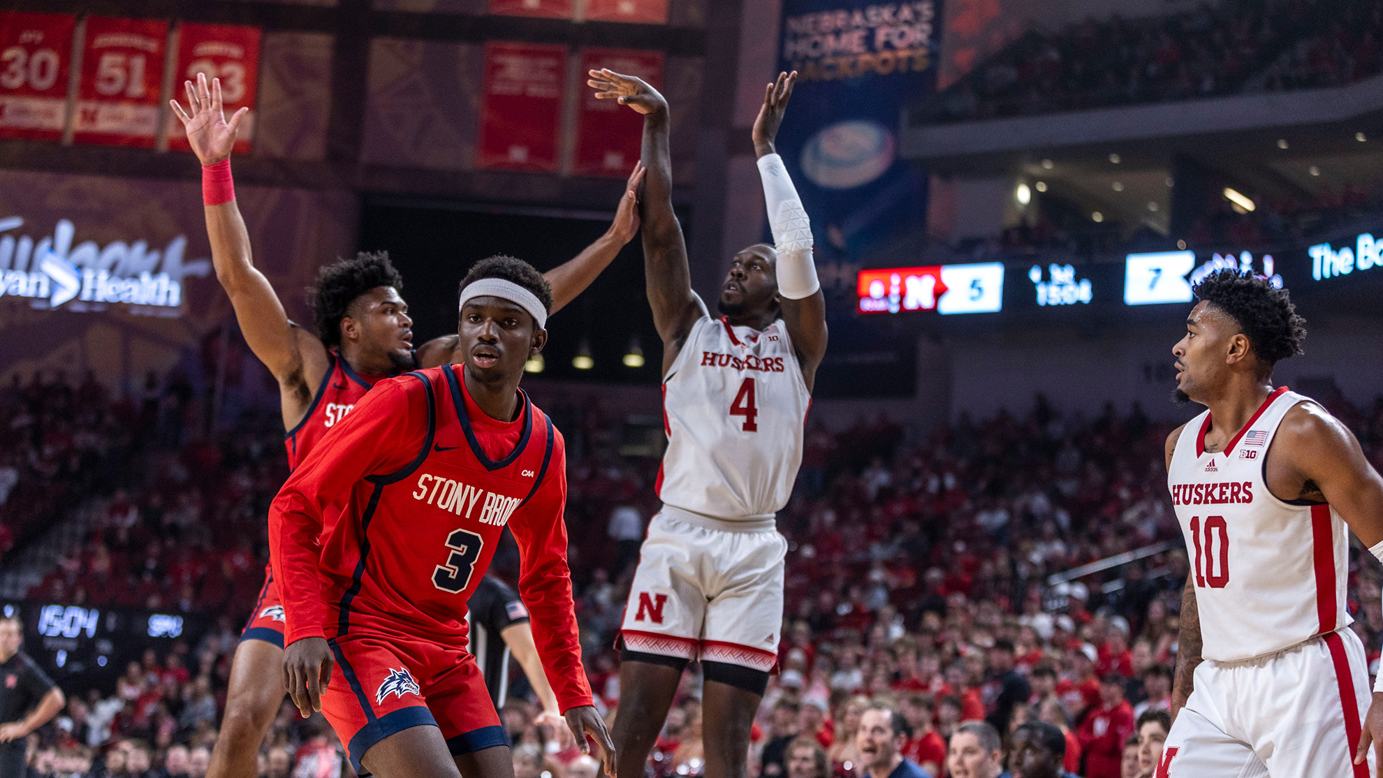 Juwan Gary matches career-high and drops 19 points in his season debut ...