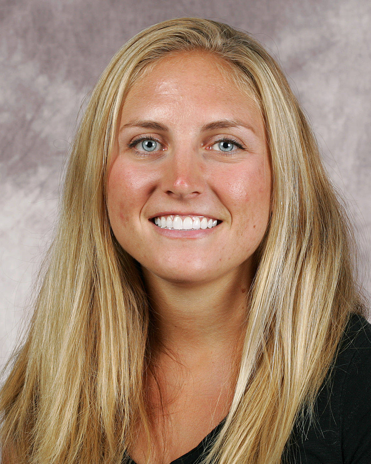 Betsy Miller - Cross Country 2004 - University of Nebraska - Official ...