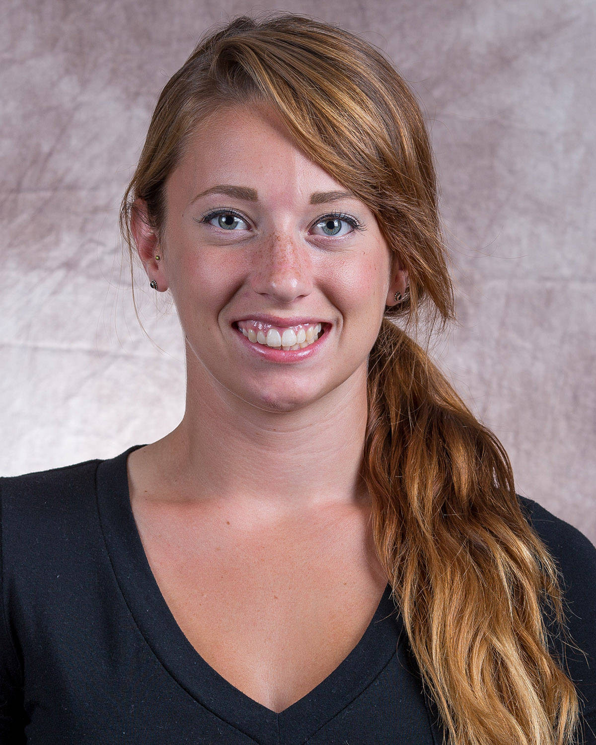 Morgan Woitzel - Track and Field 2015-16 - University of Nebraska ...