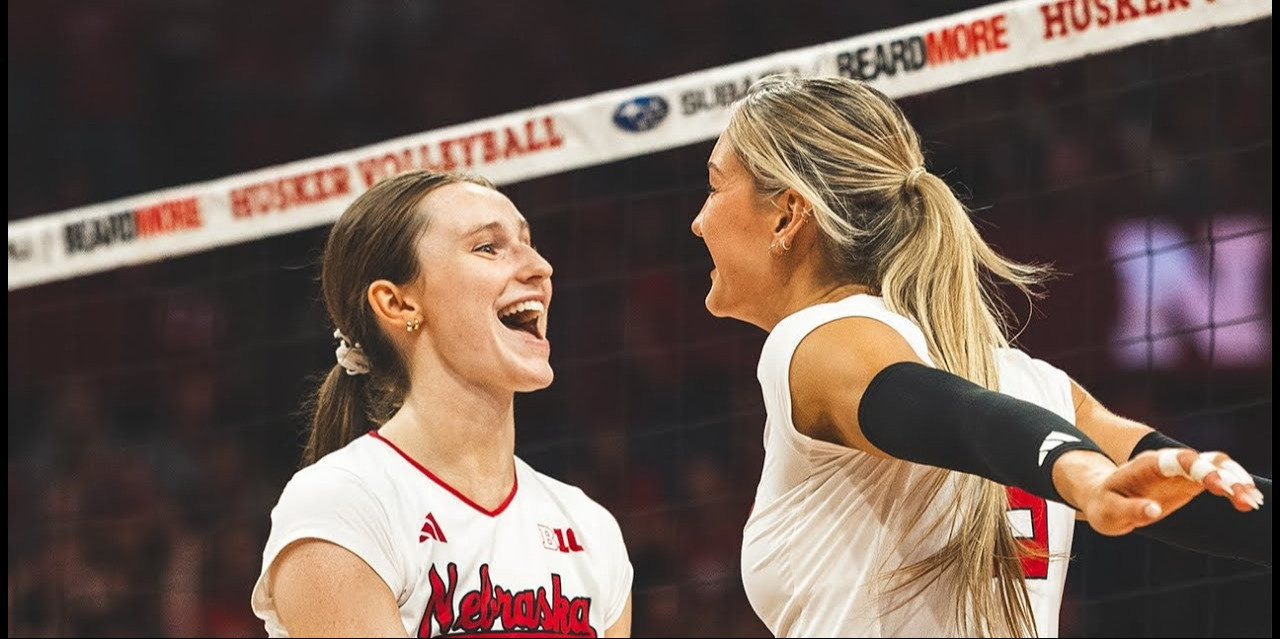 Huskers end perfect non-con slate with sweep over Arizona | Nebraska ...