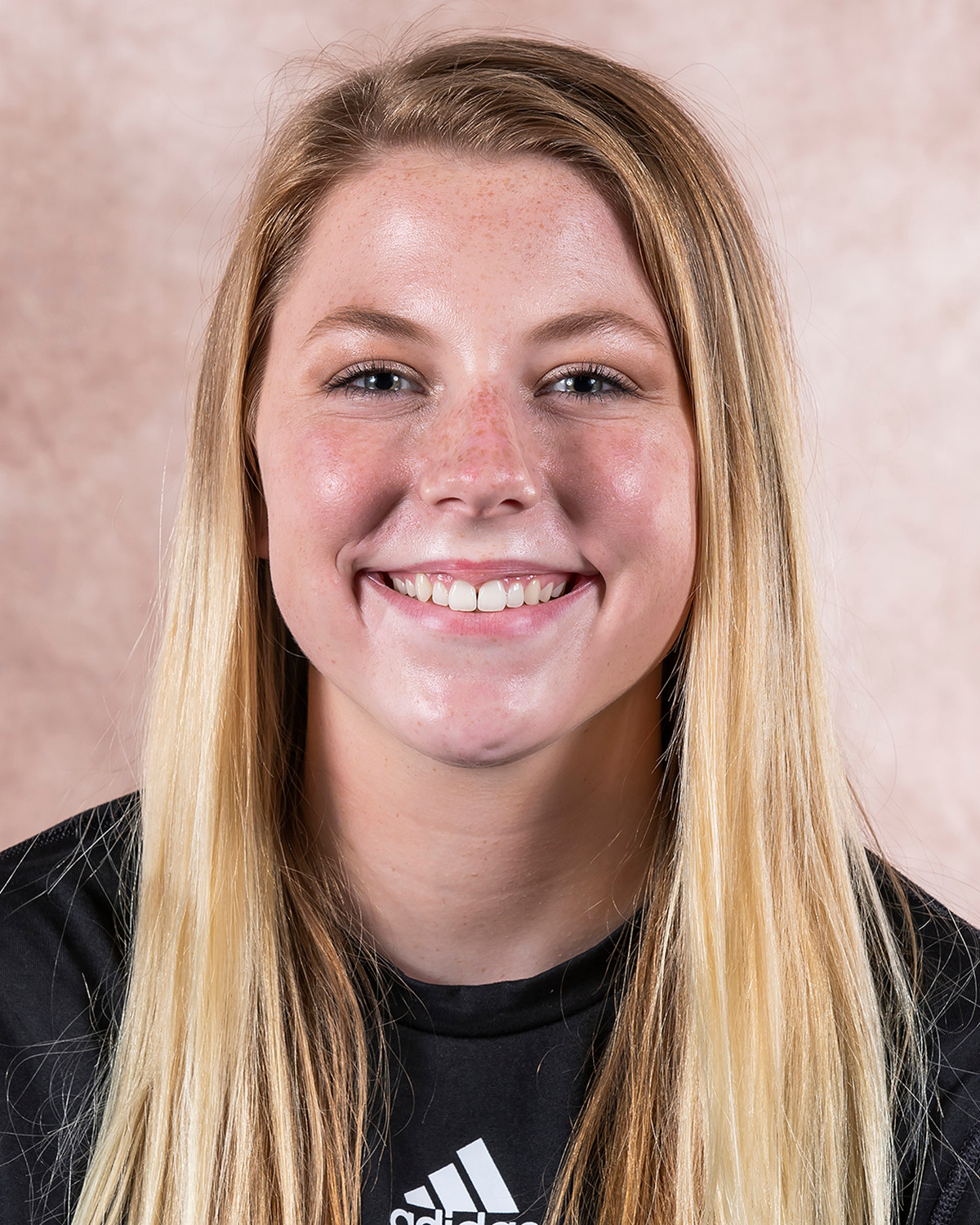 Mackenzie Strauch - Rifle 2021-22 - University of Nebraska - Official ...