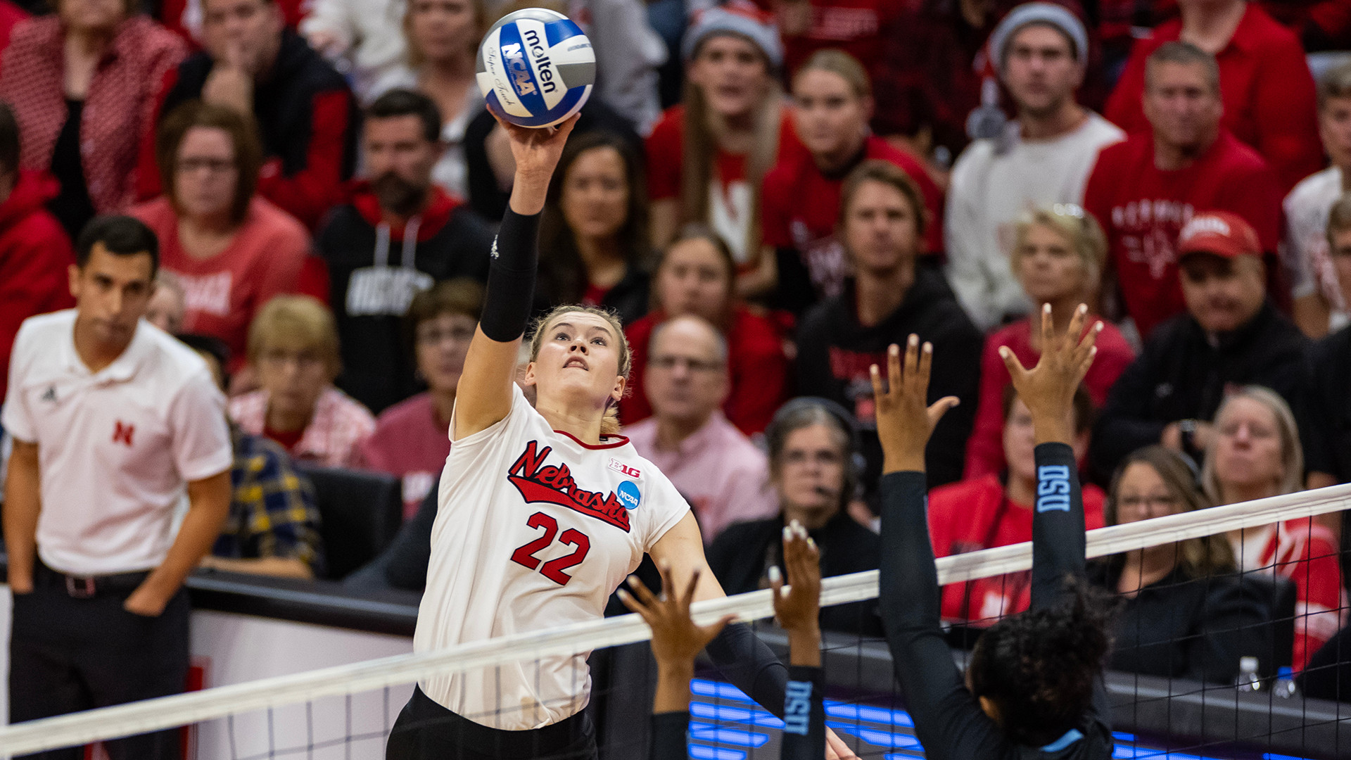 Madi Kubik - Beach Volleyball 2022 - University of Nebraska - Official ...