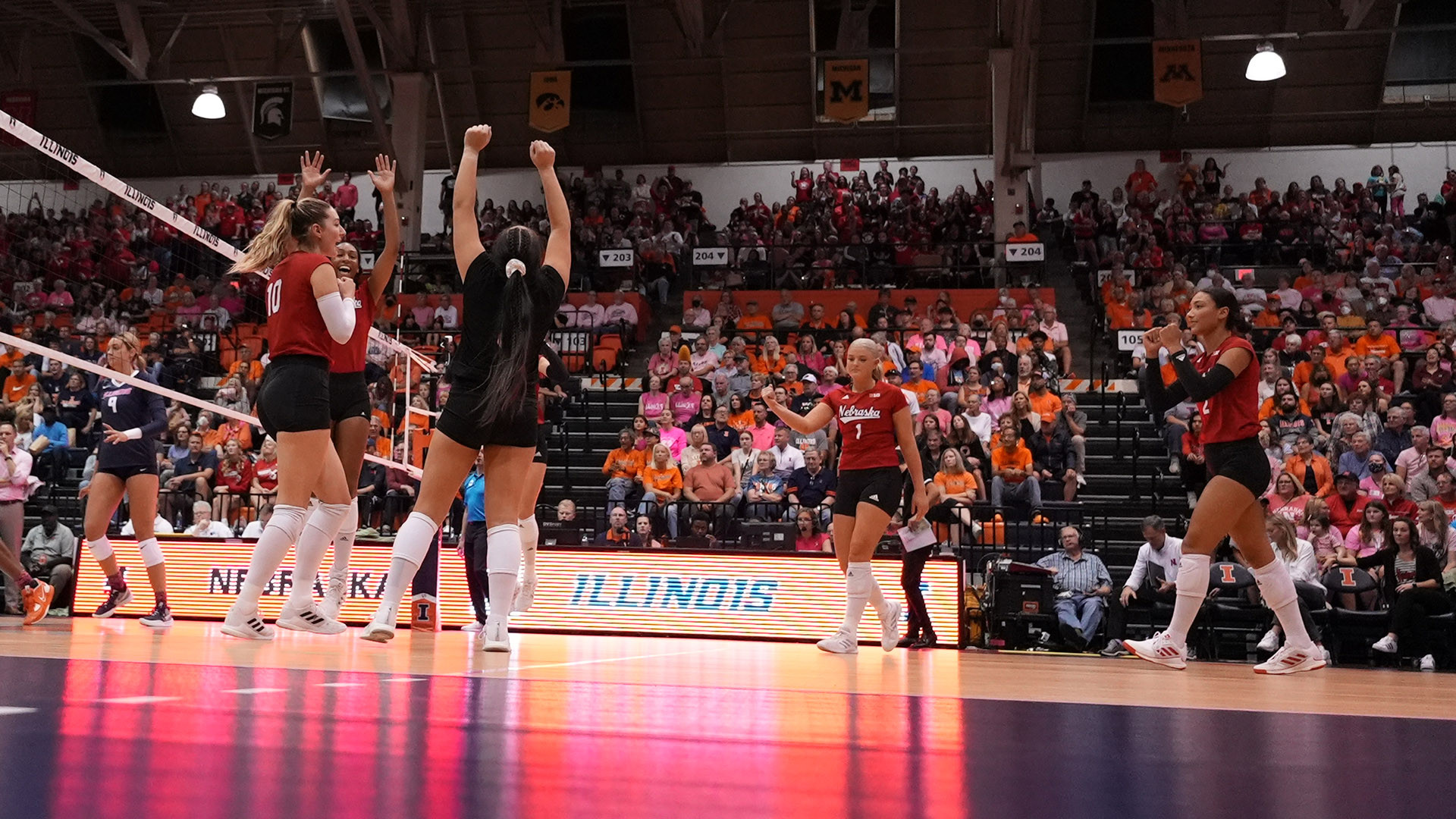 Nicklin Hames - Volleyball 2021 - University of Nebraska - Official ...