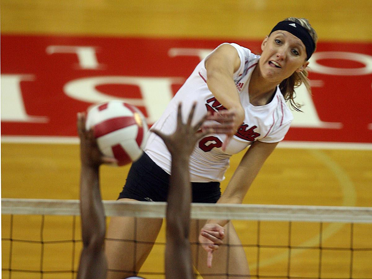 Jordan Larson - University of Nebraska - Official Athletics Website