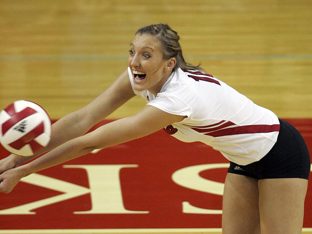 Rachel Schwartz - Volleyball 2008 - University of Nebraska - Official ...
