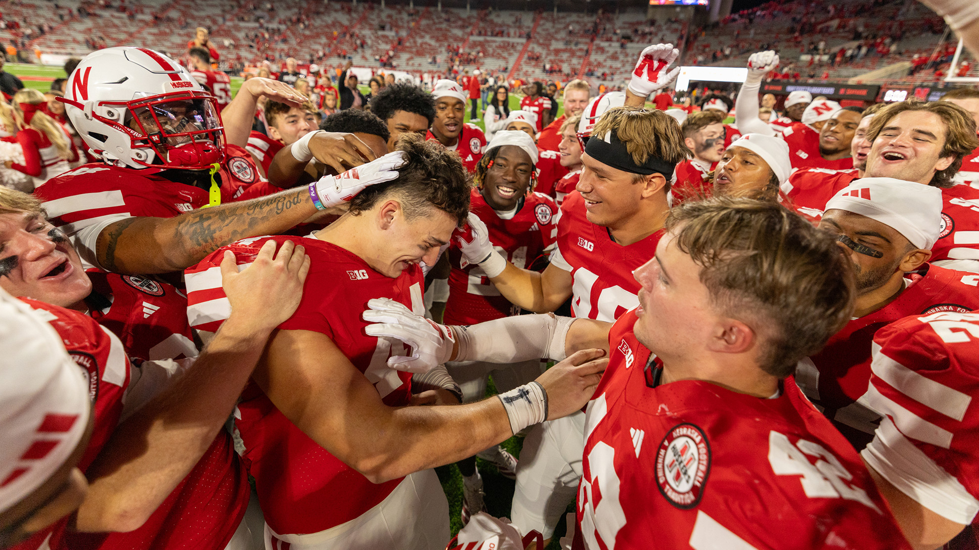 Huskers Blast Akron - University of Nebraska - Official Athletics Website