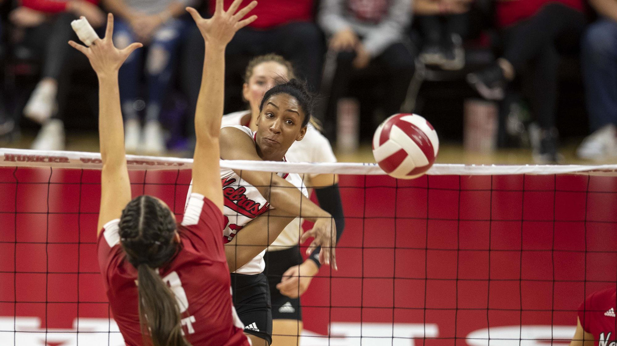 Nicklin Hames - Volleyball 2021 - University of Nebraska - Official ...