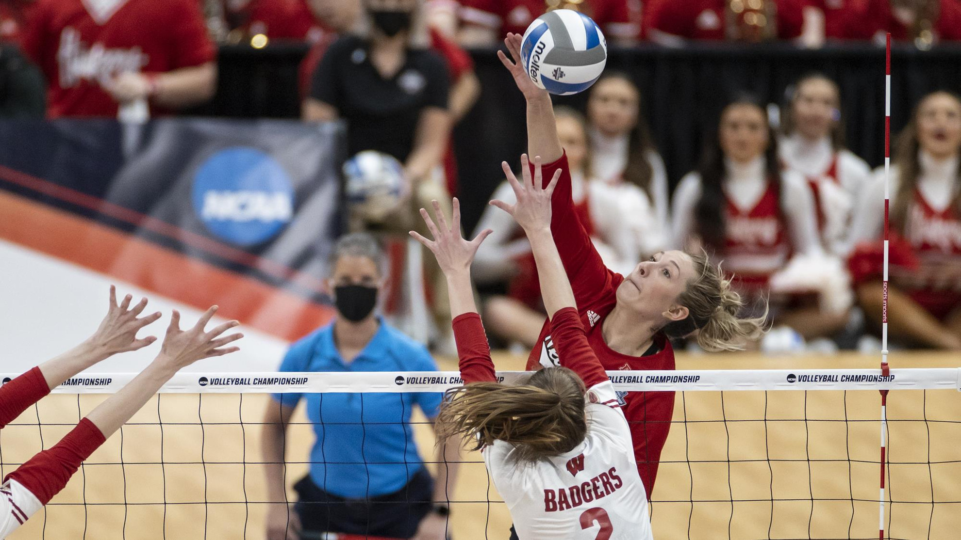 Nicklin Hames - Volleyball 2021 - University of Nebraska - Official ...